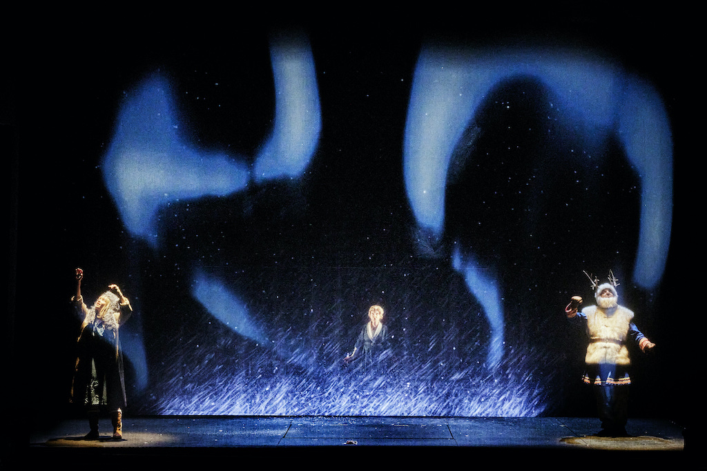 Quatrième Mur – Blog Théâtre - La Reine des Neiges délivrée à la ...